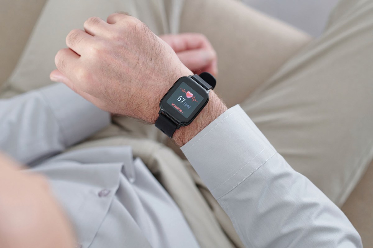 Smart Watches: New Heart Surgery Remote Monitors | Doctors Without ...